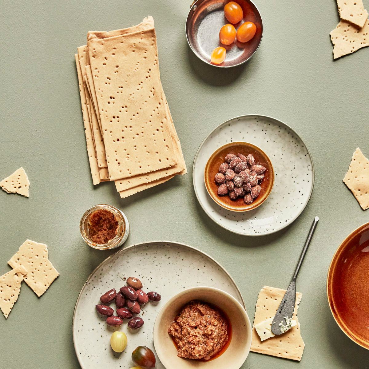 Linguine Chilli Crispbread Flat Bread by Nicolas Vahe – northhome