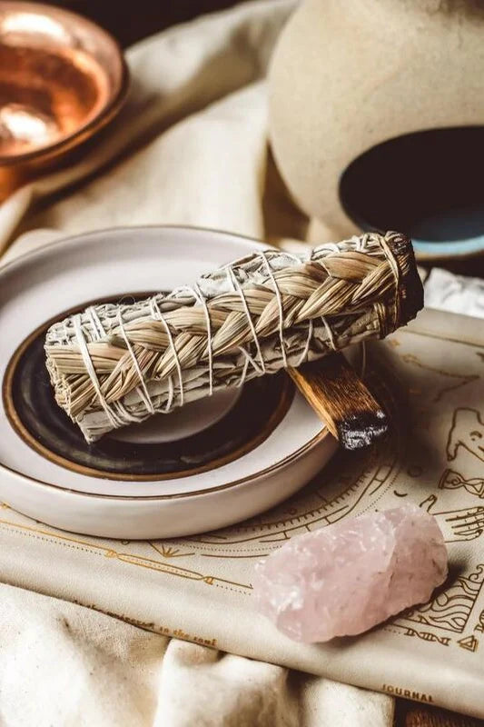 White Sage & Sweetgrass Smudge Bundle – Cleansing & Harmony | North ...